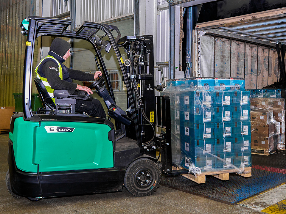 Makita Case Study UK - Mitsubishi Forklift Trucks